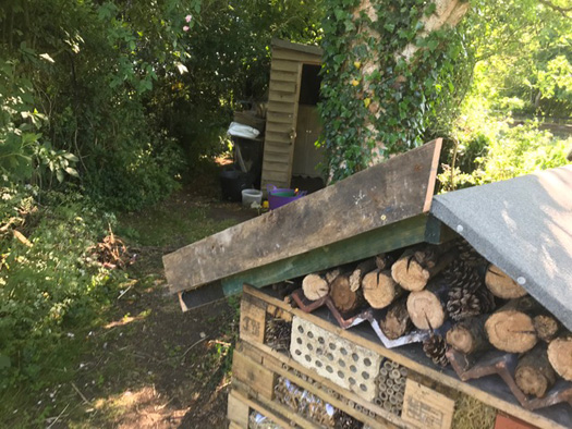 Our Big Bug House – Final part – Woodland Ways Blog – Bushcraft and ...